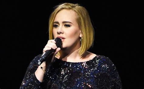 Adele Endorses Hillary Clinton At Miami Concert