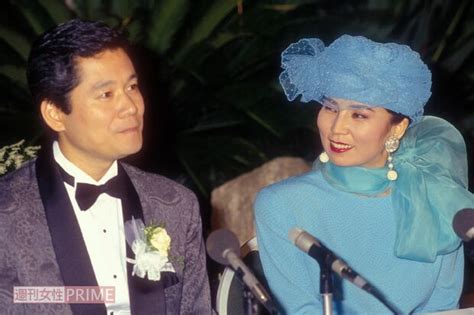 【画像・写真】故・八代亜紀さん、“ヌード写真”の次は「ステージ衣装や下着」下劣なレコード会社の『第二弾』発表に「人間性疑う」怒り心頭の声