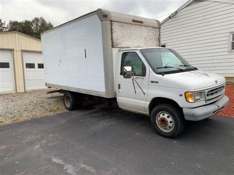 1998 Ford E350 Box Truck 16 Foot Box Cars And Trucks By Owner