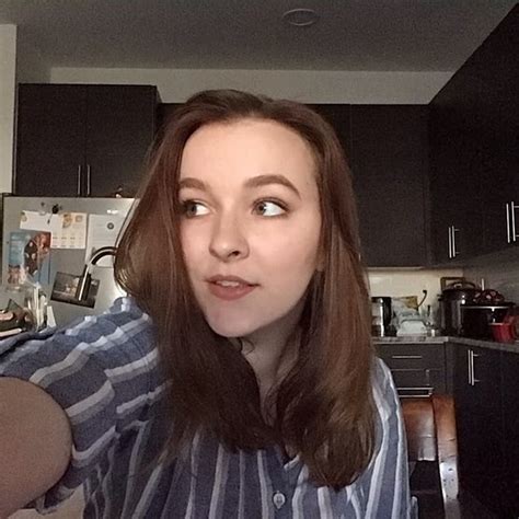 Contact Ellie Priday Agent Manager And Publicist Details