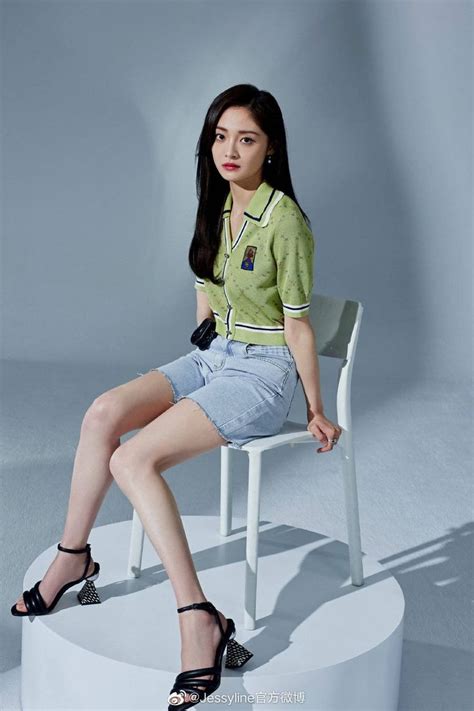 Pin Oleh Icy Man Di Beautiful Gaya Model Pakaian Model Pakaian Gaya