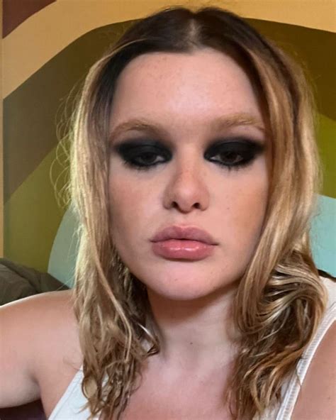 Celebs Who Bleached Their Eyebrows And How To Do It Too