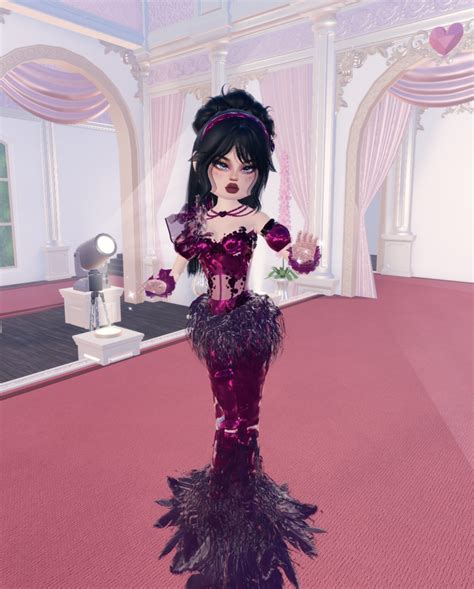 3 Outift Ideas For The Dress To Impress Opera Theme