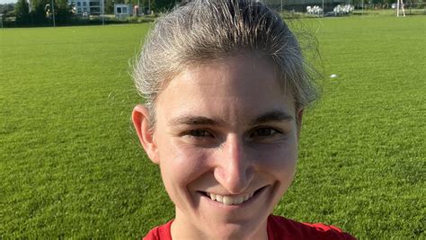 Fcrj Kapitänin Gianna Klucker Glück Habe Ich Jeden Tag Linth Zeitung