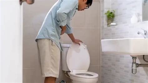 Mengenal Volume Urine Normal And Frekuensi Buang Air Kecilnya Sehat Aqua