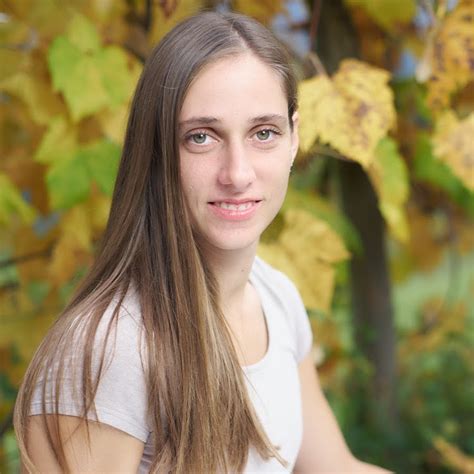 Mojca Krivec Youtube