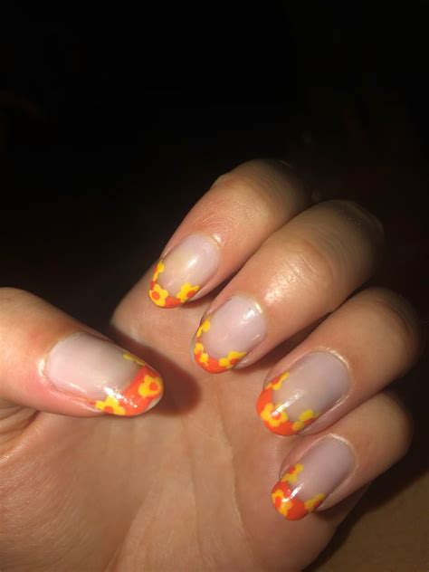 Dua Lipa Showcases Her Jaw Dropping Figure In Lime Green Tracksuit