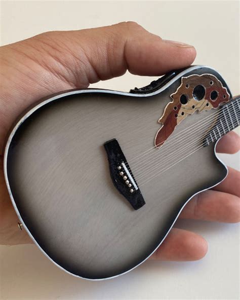 Melissa Etheridge Signature 12 String Ovation Adamas Mini Acoustic Gui