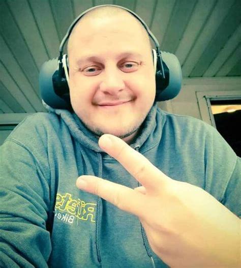 Living With Cancer Hyperacusis And Tinnitus Tinnitus Clinic