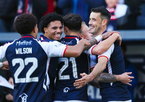 Brian Graham Explains What He Wants From His Falkirk Team Mates As