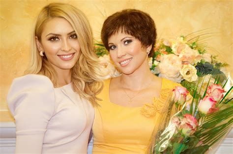 Wanita Teman Teman Senyum Foto Gratis Di Pixabay Pixabay