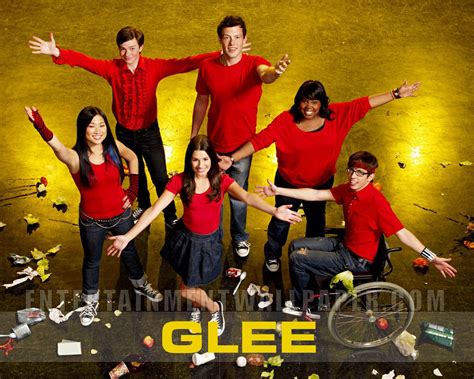 Glee Poster Gallery Tv Series Posters And Cast Glee Cast Glee