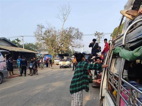 ထန်းတပင်တိုက်ပွဲ လေကြောင်းဗုံးကြဲမှုဆက်တိုက်ပြုလုပ်နေပြီး အရပ်သား ၁၀