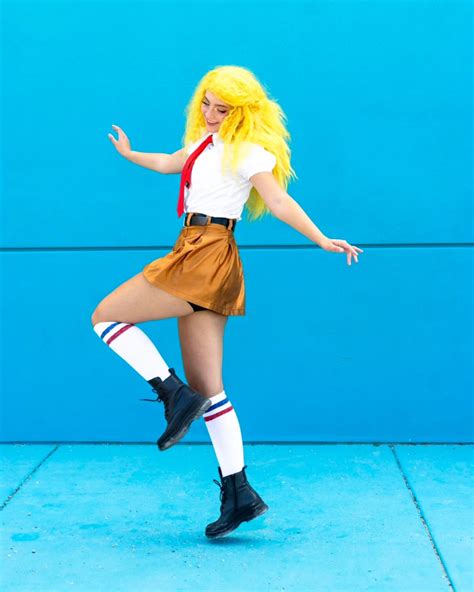 Halcybella Halcybella Added A New Photo