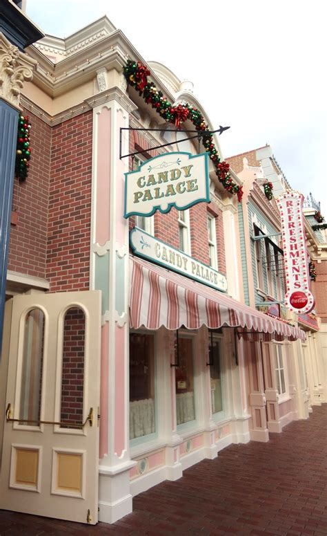 New Peppermint Patties At Disneylands Candy Palace And Kitchen Our