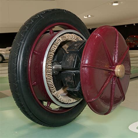 Lohner Porsche Mixte Hybrid Aneddotica Magazine Tech History