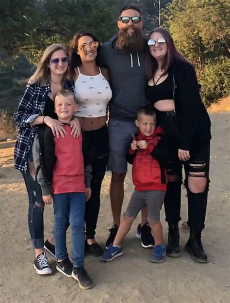 Courtney Tillia Bio Age Wiki Husband Net Worth Wikipedia