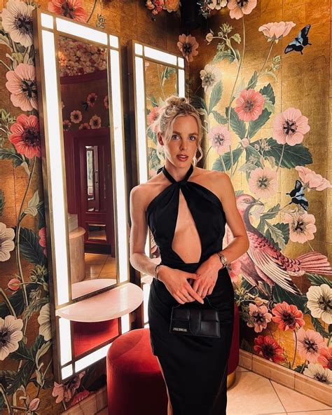 Keely Hodgkinsons Fashion Moments It Girl Bikinis Bond Girl Dresses