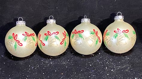 Vintage Rauch Christmas~ Set Of 4 Glass Ornaments White Silver