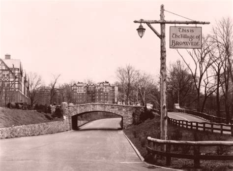 Robert Moses And His Racist Parkway Explained Hyroglf