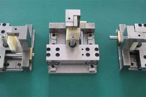 Stamping Die Components Stamping Punches And Die Inserts In Carbide Hss