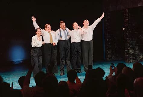 Broadway Revenue Drops—winter Storm Impacts Shows Mạng