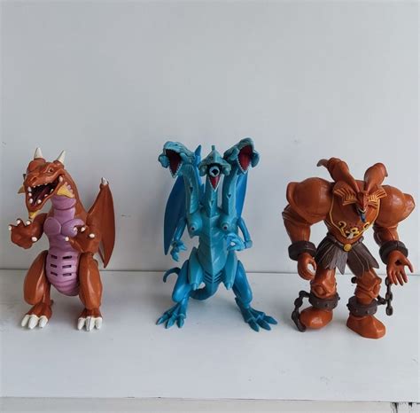Conjunto Com Três Bonecos Coleção Yu Gi Oh Anos 90 Brinquedo Bandai