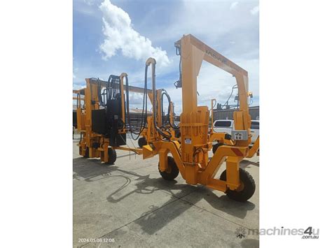Used 2004 Mobicon 2t Mobile Gantry Crane 1077806