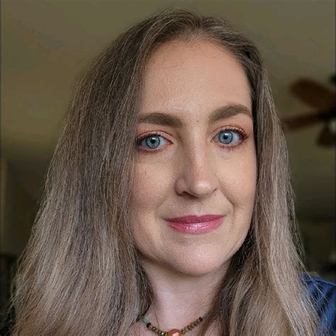 Andrea Andee Brown Wholesale Production Community Social Media Manager Scooptacular