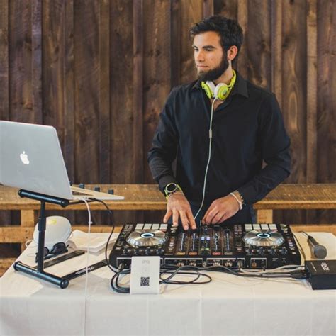 Stream Spin And Shoot Music Listen To Songs Albums Playlists For Free