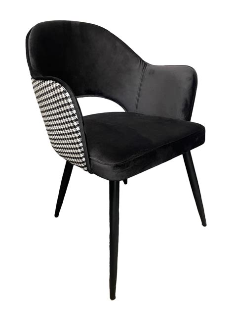 Stolica Lucija Zlatnik 2020