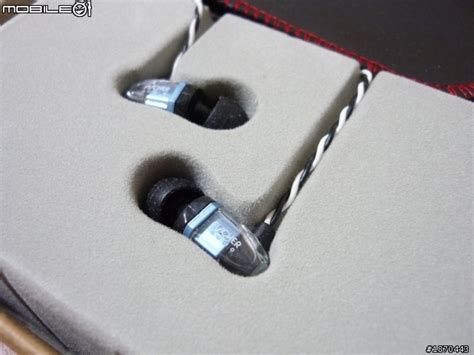 開箱 人生第一支破千耳機~dba 02增附聽感及後續更新 Mobile01