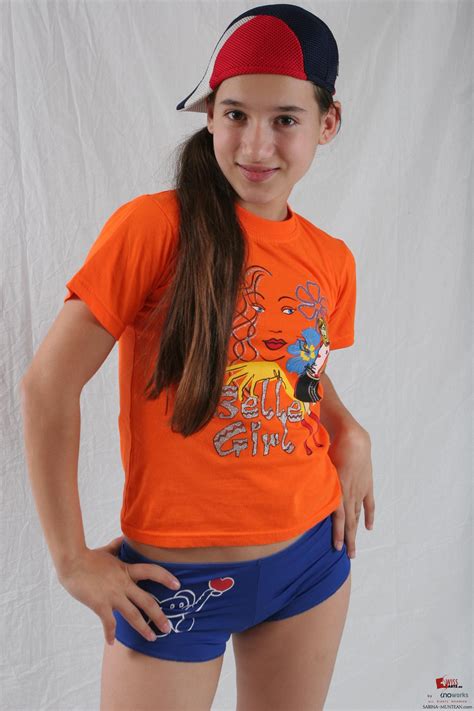 Swissarts Swiss Arts Valia Gladcova Set 21 30p 고용보험료 납부내역 조회