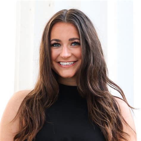 Mia Avery Gall Linkedin