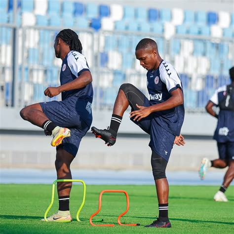 Simba Sc Waanza Ni Mwendo Wa Matizi Kibu Camara Ndani Saleh Jembe