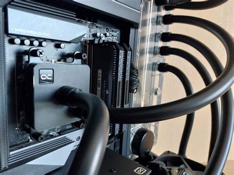 Build Autour Du Nouveau Waterblock Alphacool Core 1