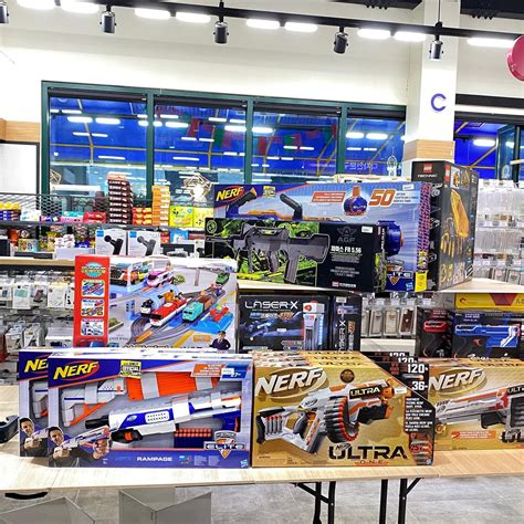 알파문구 포항점 장성동 너프건 어린이날 선물로 인기 많은 전동 장난감 총이에요 ️말랑 말랑한 Facebook