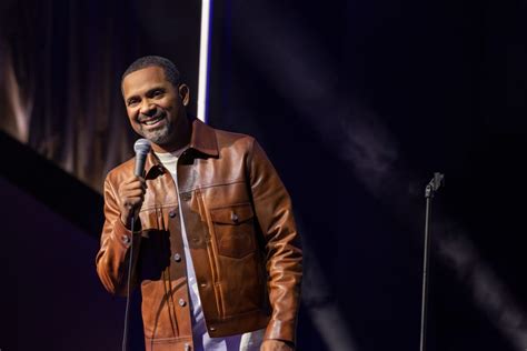 First Look Mike Epps Ready To Sell Out On Netflix Talking With Tami