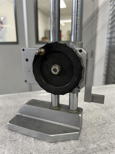 Mitutoyo 0 12 Precision Height Gage 192 116