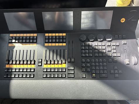 Ma Lighting Dot2 Xl F Console Reverb