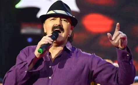 Kako Haris Džinović Izgleda Bez šešira Pogledajte Fotografije I Video