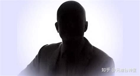 鄢军起诉周立波意味着 某某”终于正式亮相 知乎