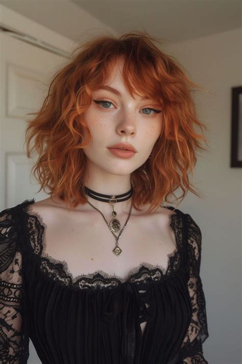 Beauty Redhead 🧡 Trendy Short Hair Styles Hair Cuts Ginger Hair