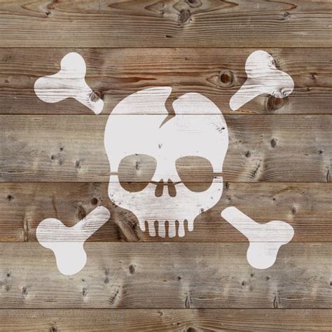 Cute Skull And Crossbones Stencil