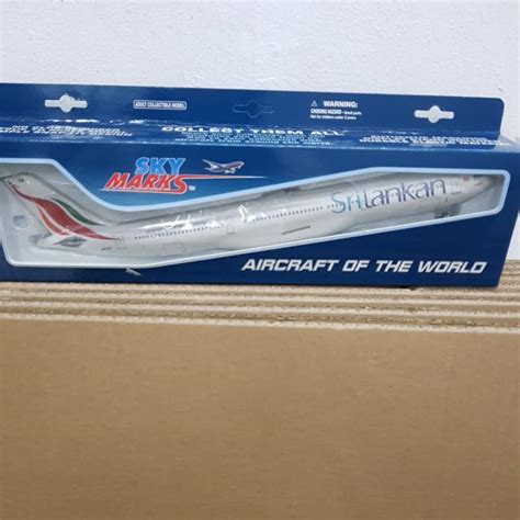 1 200 Skymarks Sri Lankan Airlines A340 300 Snap Fit Hobbies And Toys