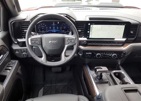 Test Drive 2022 Chevrolet Silverado Trail Boss The Daily Drive