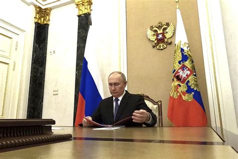 Trys Katastrofos Nulėmusios Dabartinį Rusijos Režimą Delfi