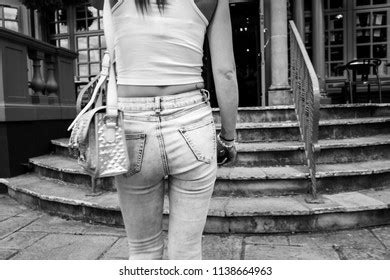 104728 Woman Walking With Ass Out Public Royalty Free Images Stock