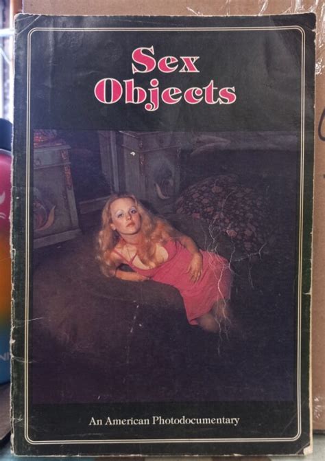 Kroll Eric Sex Objects An American Photodocumentary The Iliad Bookshop