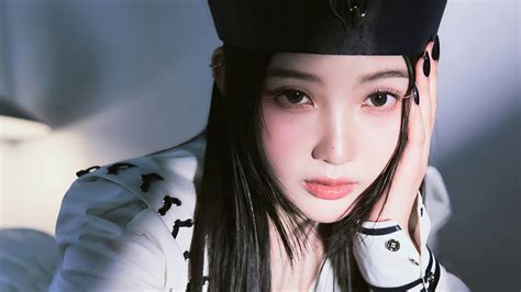 Joy Red Velvet Cosmic Mysterious 4k 80k Wallpaper 4k Pc